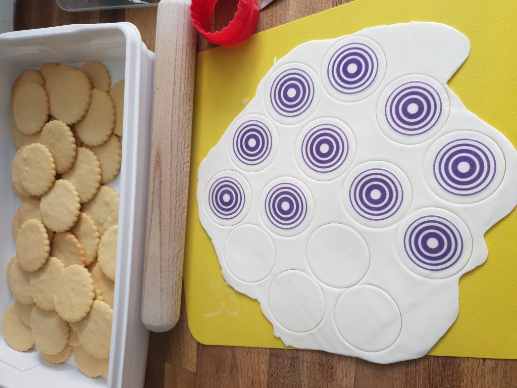 Branded biscuits for Modo 25 's Corporate Photoshoot | BLOOM BAKERS